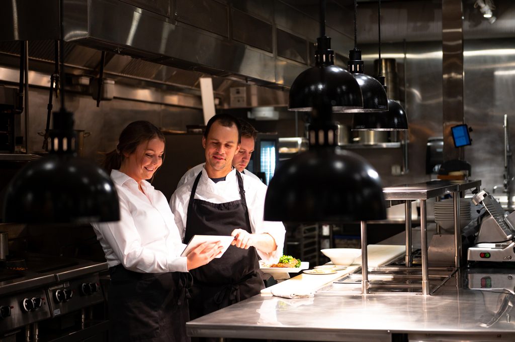 Kitchen Display System For Restaurants | Agilysys IG KDS